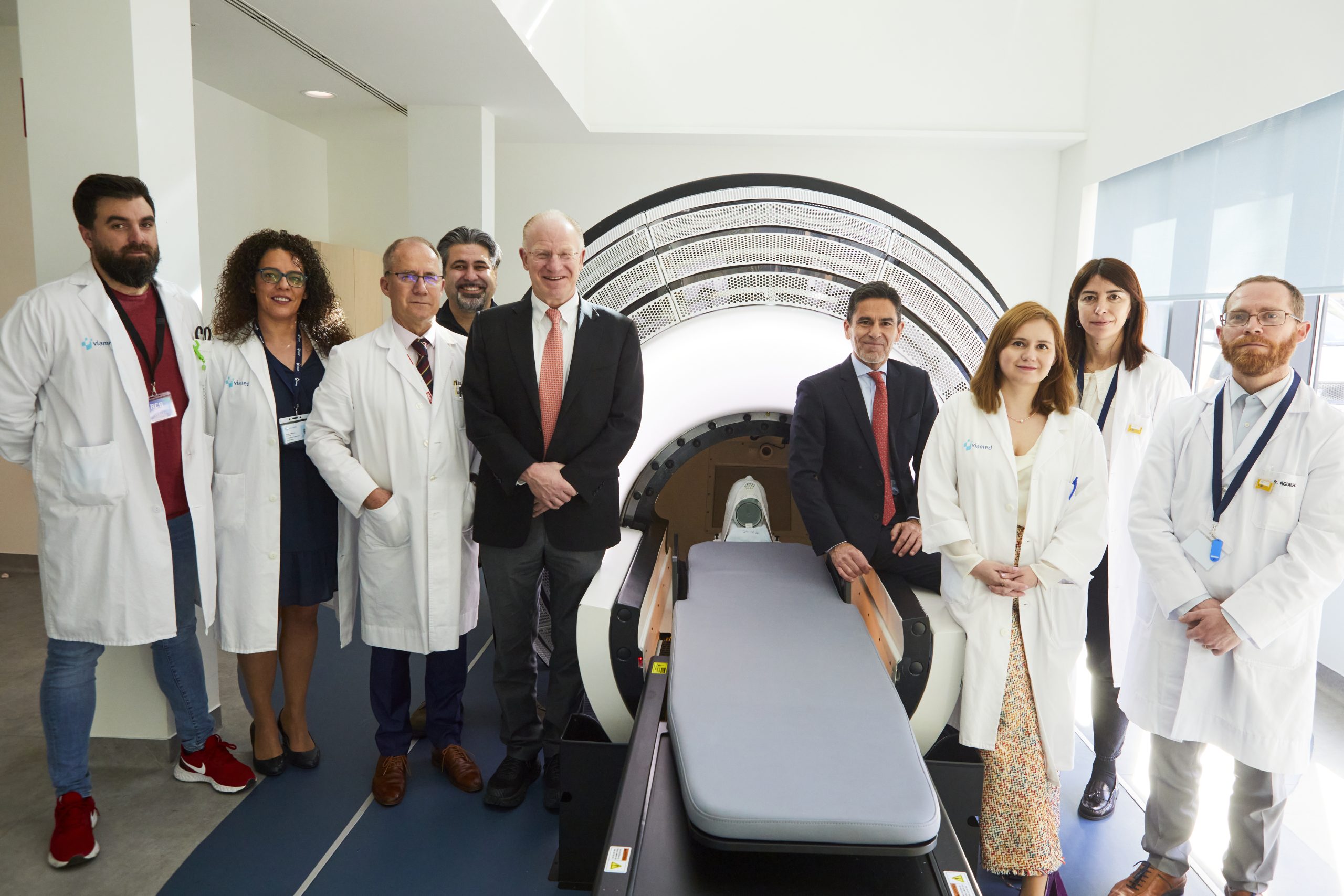 John R. Adler: “Mi objetivo es tratar cada año a más de 4 millones de ...